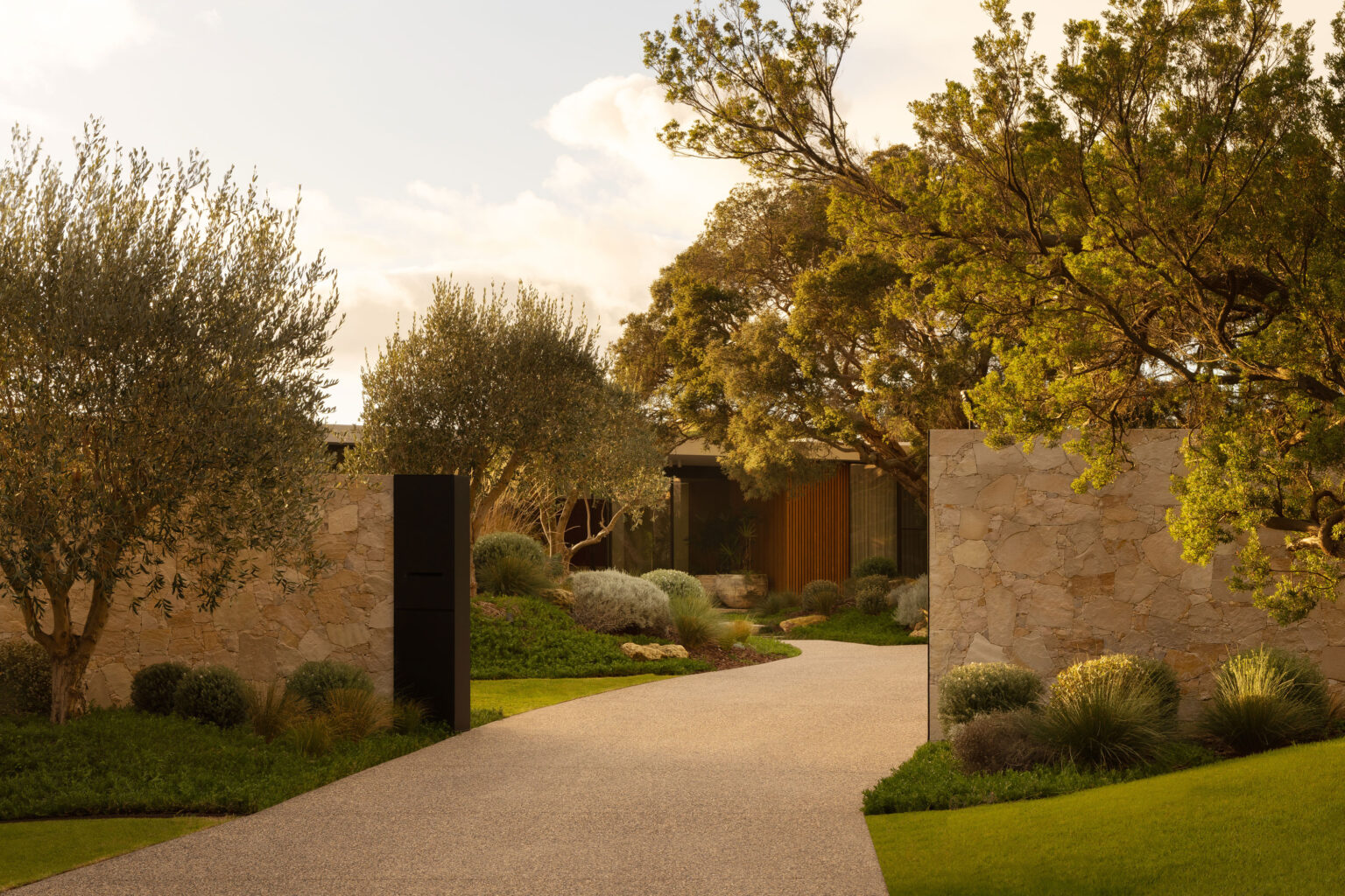 Portsea House | Cera Stribley